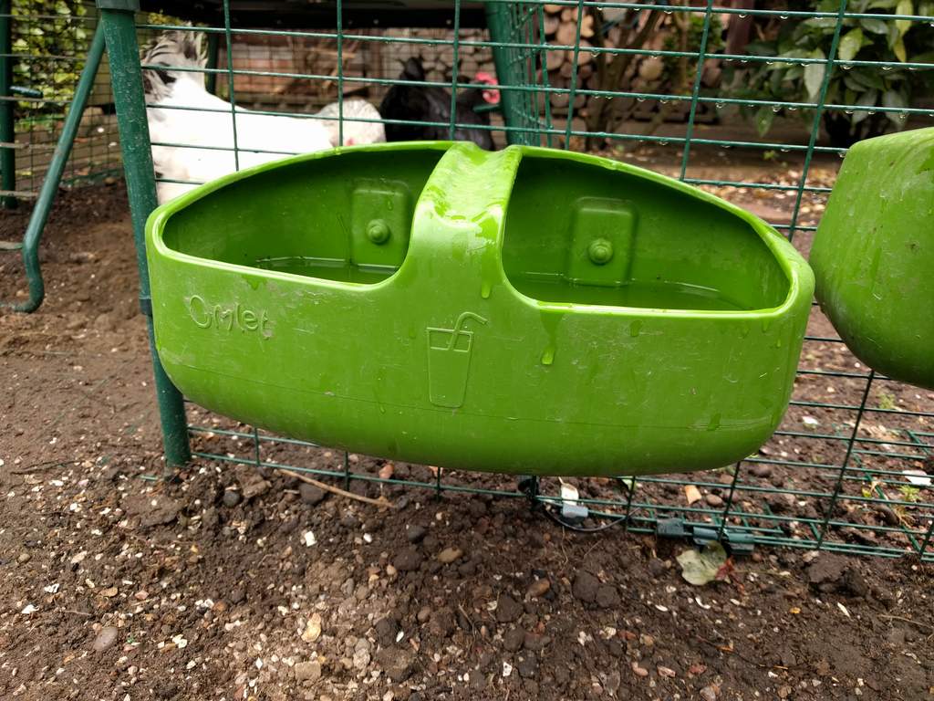 Eglu Cube Mk2 Drinker Green | Feeders and Drinkers For Chickens ...