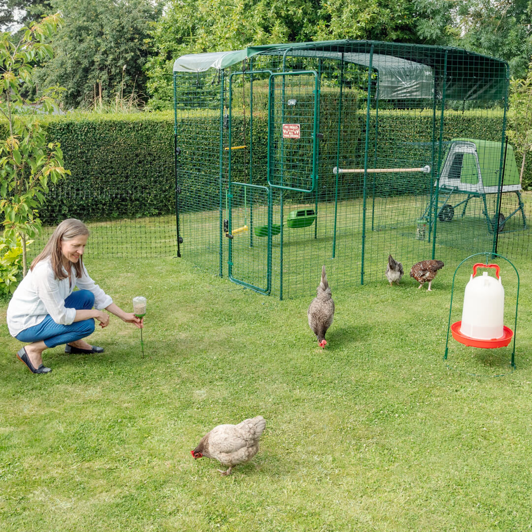 Wall Connection Kit for Omlet Chicken Fencing | Omlet