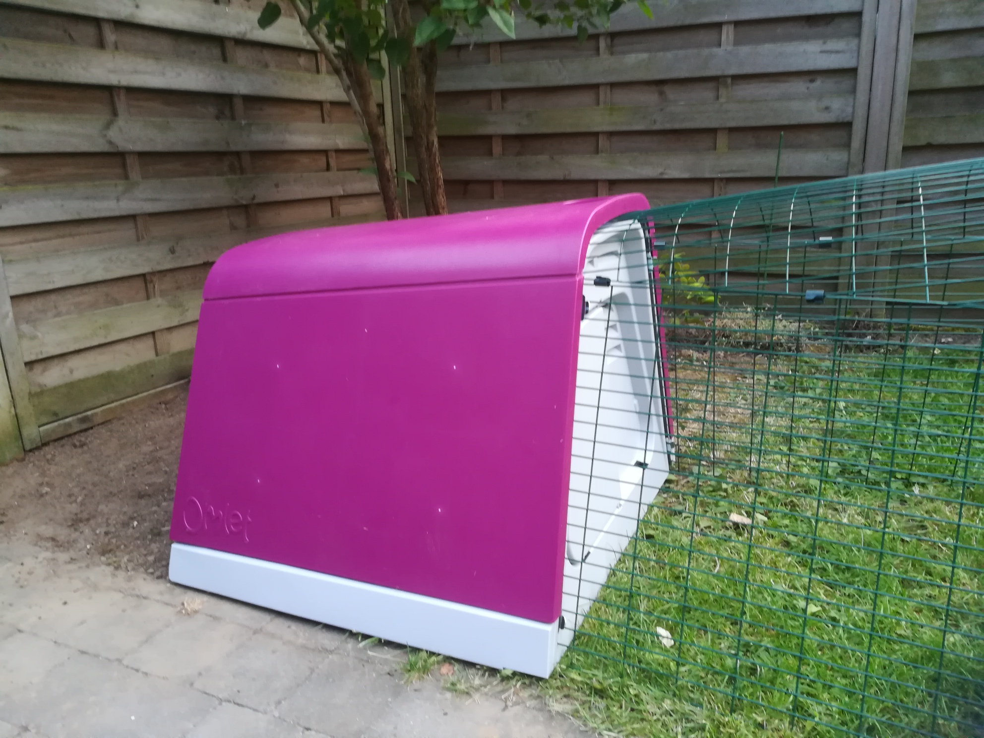 Eglu Go Chicken Coop | Chicken Coops and Pet Chicken Accessories | Omlet